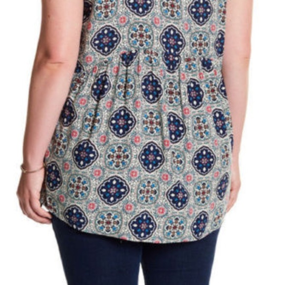Daniel Rainn | Tops | Dr2 Daniel Rainn Top Plus Nwt | Poshmark